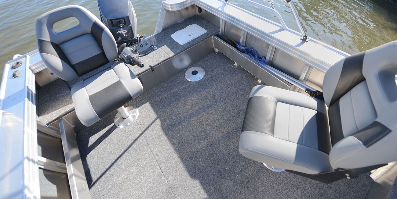 Whitewater Marine Ashmore | 525 APACHE PRO TILLER
