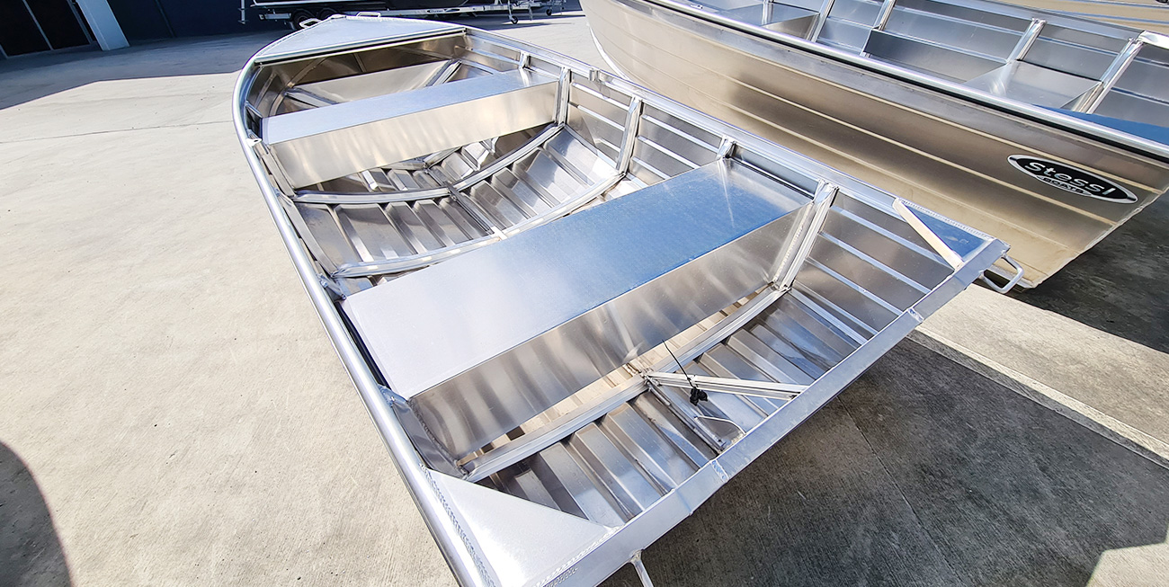 Whitewater Marine Ashmore | 390 EDGETRACKER SLIMLINE